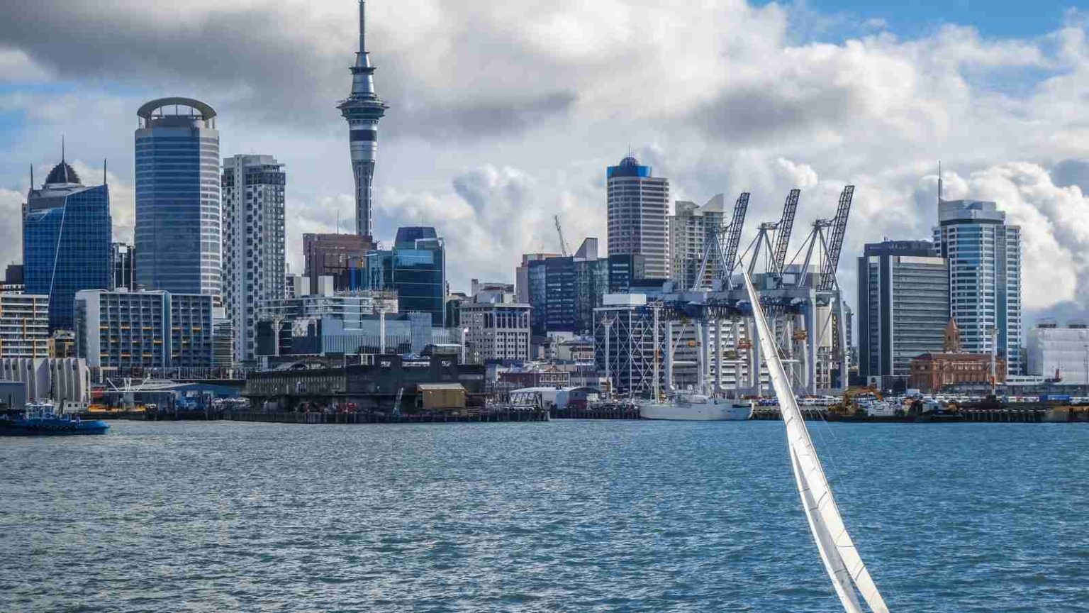 The 10 Best Suburbs in Auckland - 2024